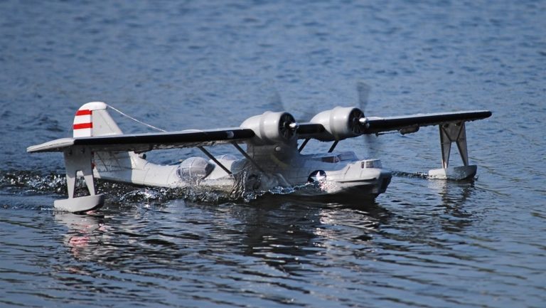 Water planes – TrueRC Canada